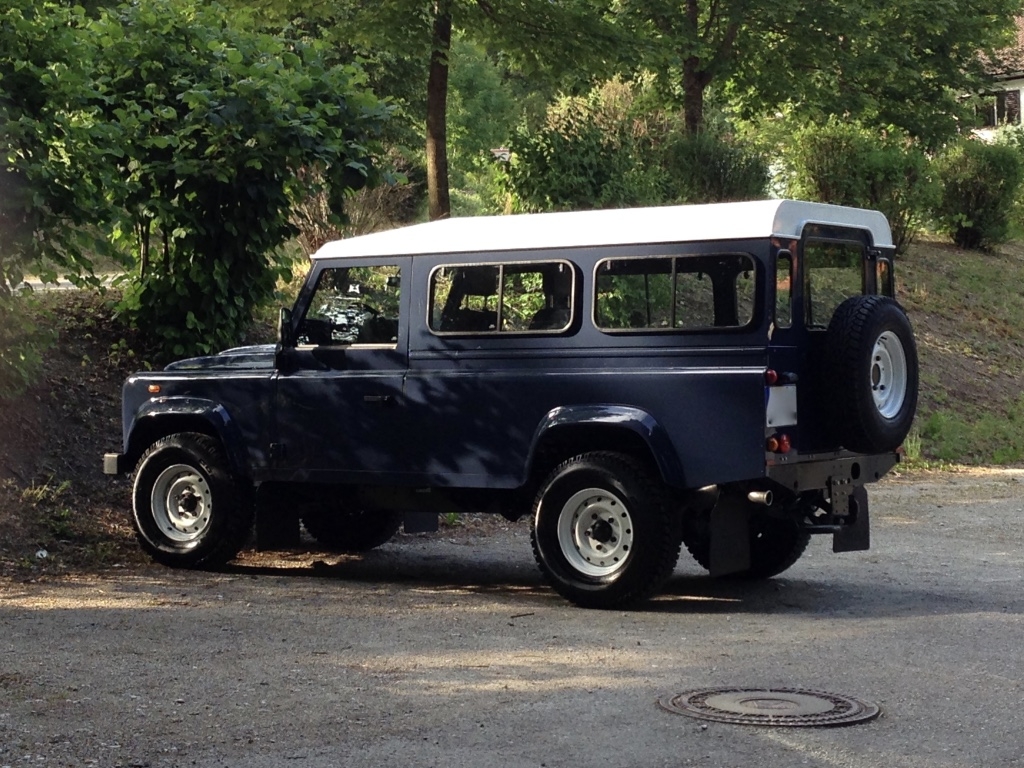 Die Blaue Elise - Defender 110 HT von Birgit & Steffi